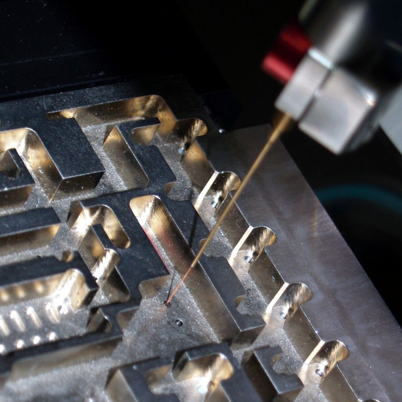 Feather Probe | OGP Feather Probe | Measure Delicate Features